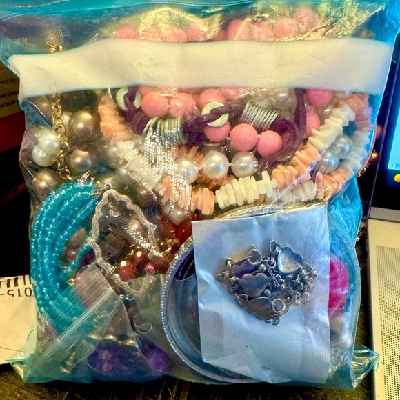 Jewelry | 35 Lb Unsearched Untested Jewelry Lotmostly Wearable ...